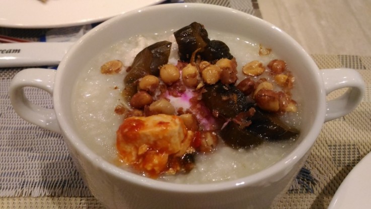 Breakfast Buffet @Ramada Hotel | Tummy Wonderland